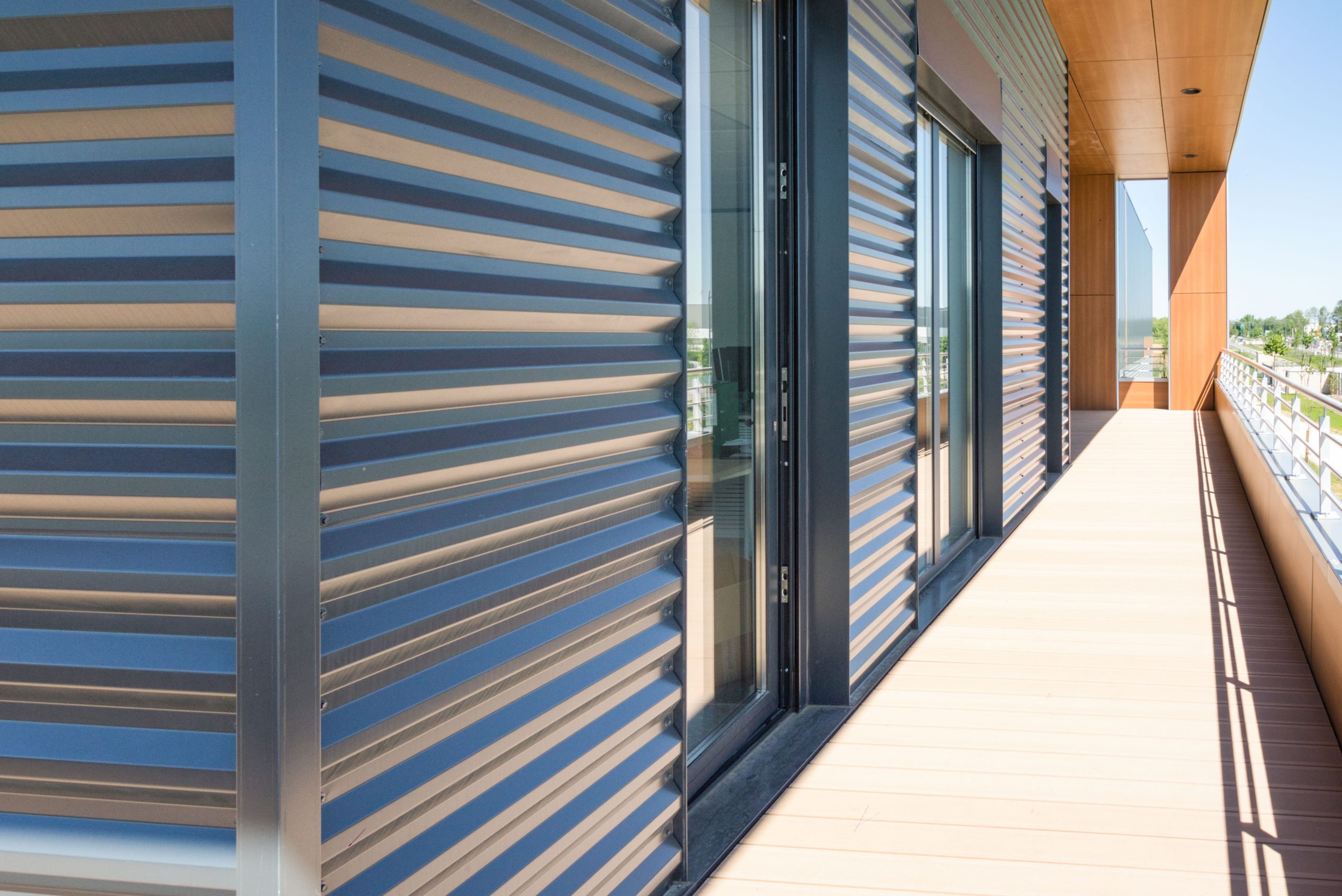 Brochure Menuiserie industrielle - RUBANS DE NORMANDIE